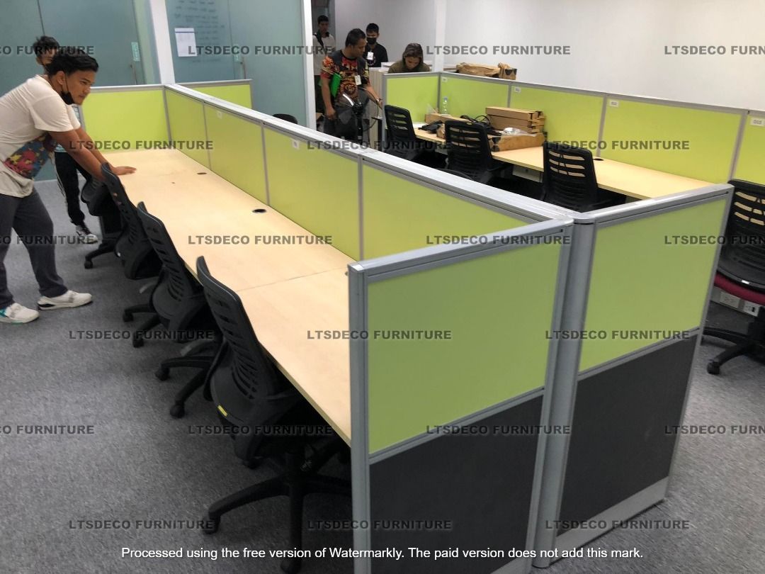 WORKSTATION CUBICLE/OFFICE TABLE/MODULAR PARTITION CUSTOM MADE OFFICE ...