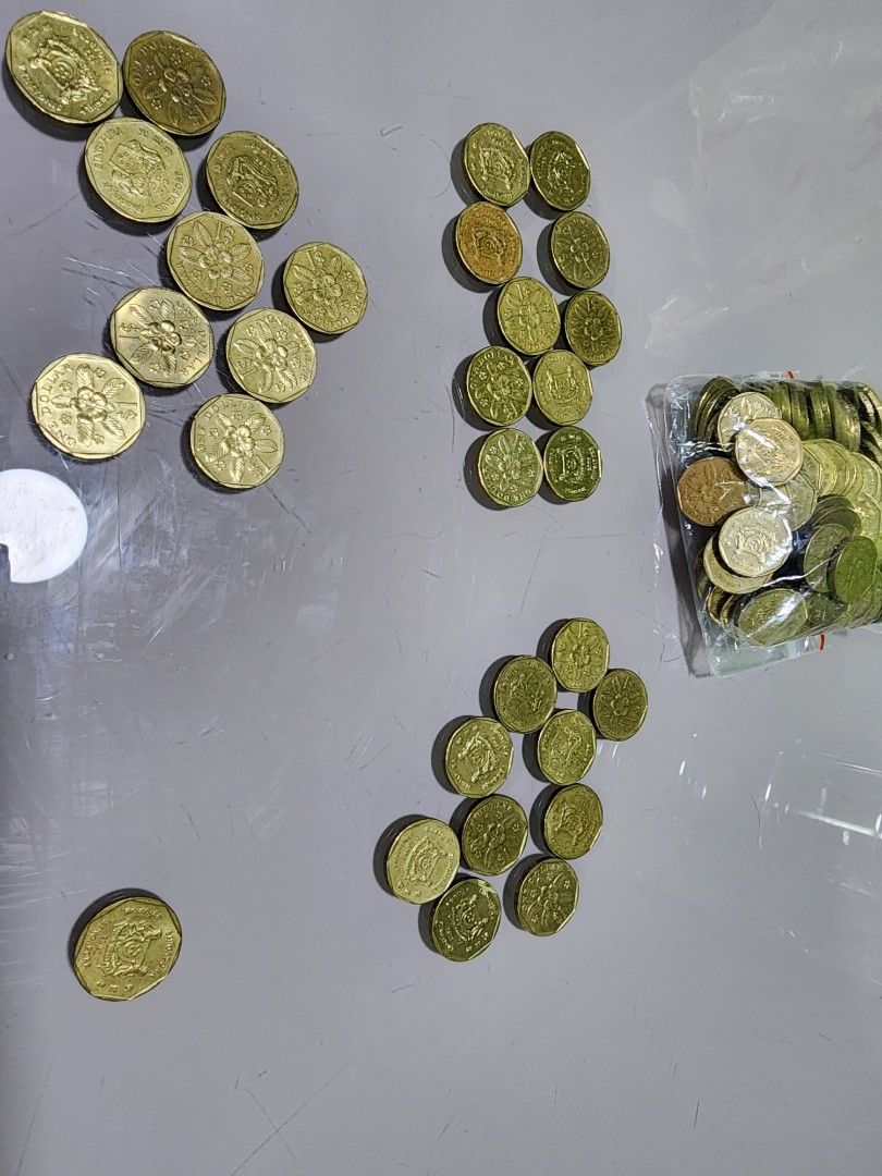 $1 coins Singapore second series ($667) Cheapest in carousell, Hobbies ...