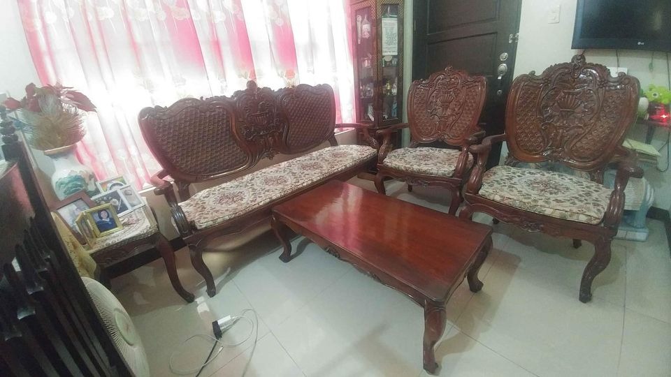 5 piece Sala set (SOLID NARRA!!), Furniture & Home Living, Furniture ...
