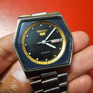 Hexagon Seiko 5 Automatic watch, Men's Fashion, Watches & Accessories ...