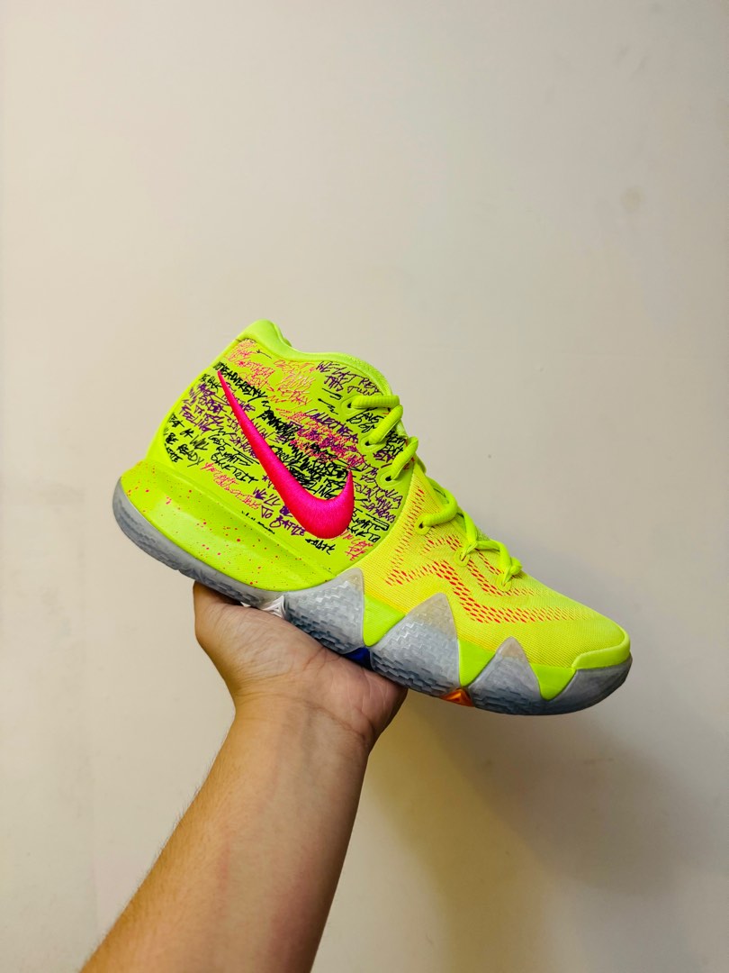 全新 Kyrie 4 鴛鴦 us9 42.5 pg kd lebron kobe, 男裝, 鞋, 波鞋 - Carousell