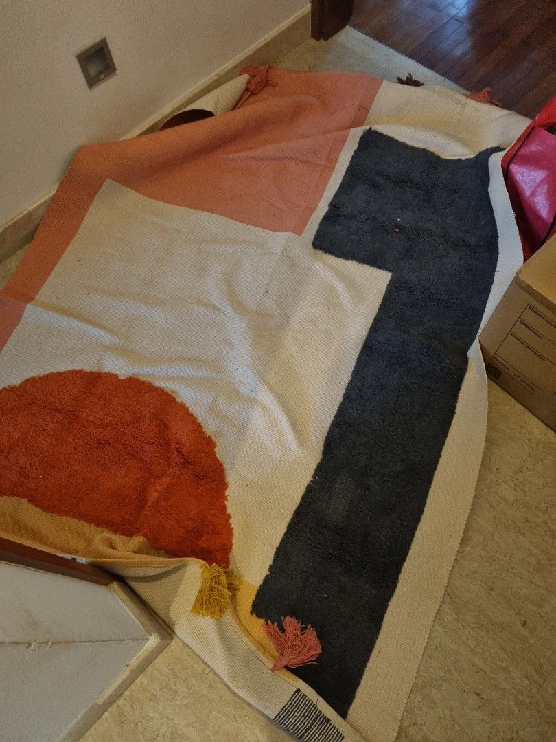 Abstract Hooga carpet rug, Furniture & Home Living, Home Decor, Carpets ...