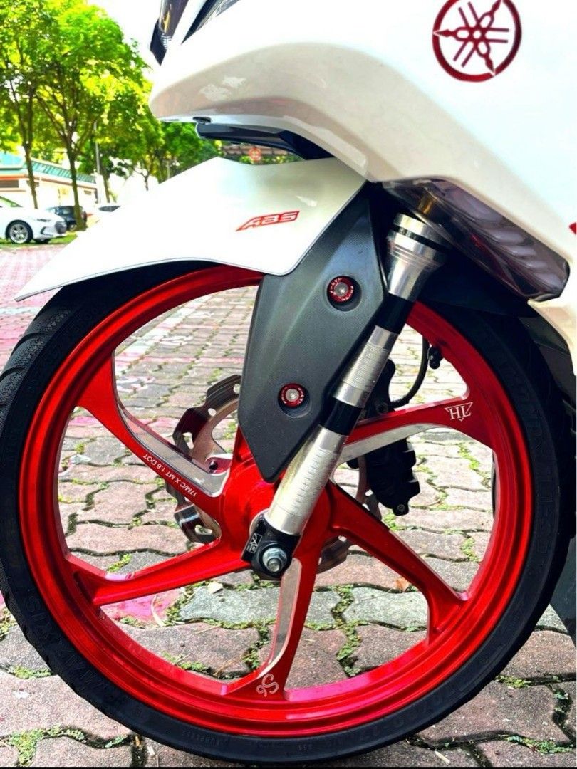 Aerox rim, Motorcycles, Motorcycle Accessories on Carousell