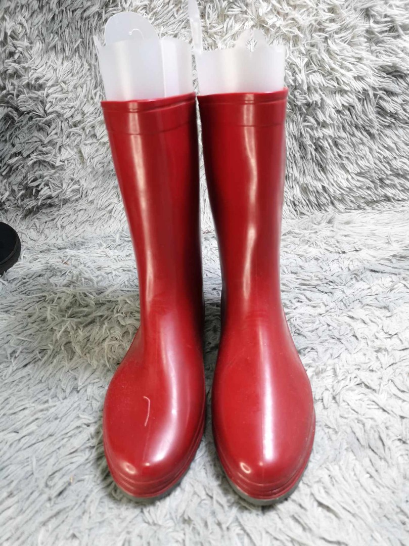 Asahi Red Rain Boots, Women's Fashion, Footwear, Boots on Carousell