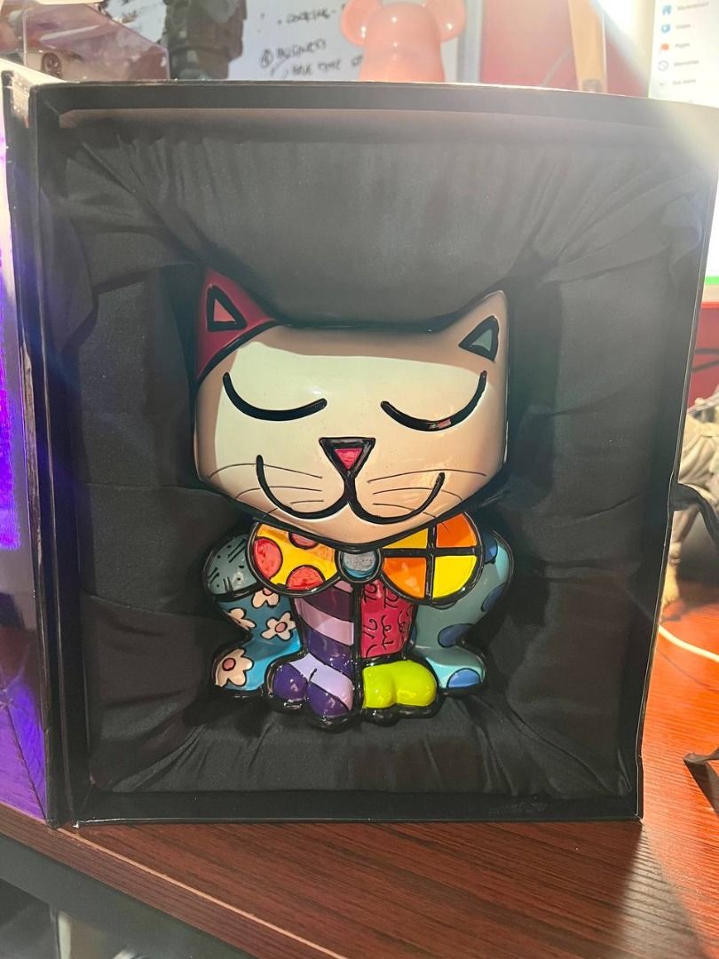 "Britto Cat" Art toy by Romeo britto, Hobbies & Toys, Toys & Games on ...