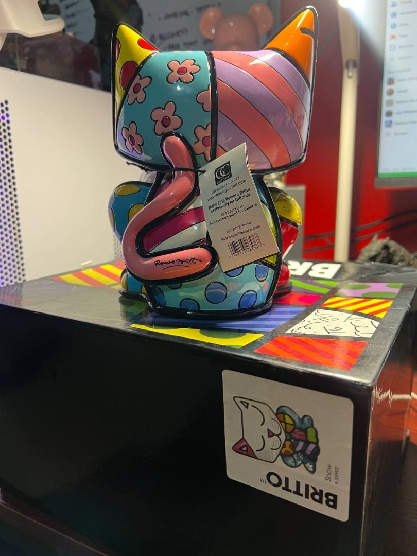 "Britto Cat" Art toy by Romeo britto, Hobbies & Toys, Toys & Games on ...