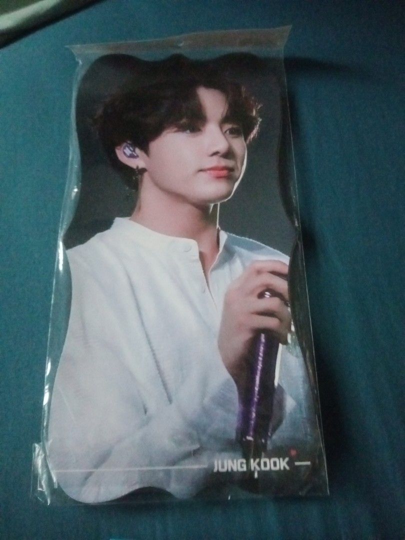 BTS Jungkook PHOTO, Hobbies & Toys, Memorabilia & Collectibles, K-Wave on Carousell