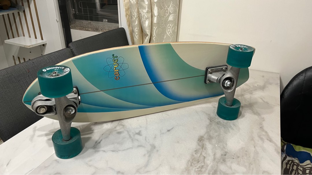 CARVER 30" EMERALD PEAK SURFSKATE 2020 COMPLETE C7, 運動產品, 運動與體育, 運動與體育 ...