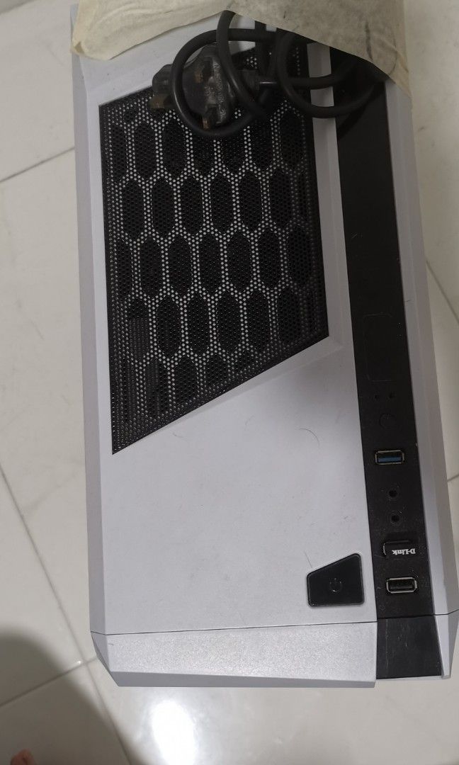 Computer Case, Computers & Tech, Desktops on Carousell