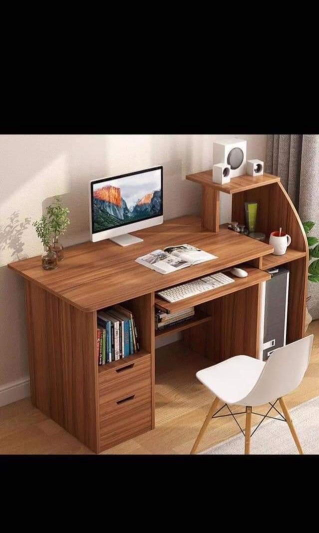 COMPUTER TABLE WITH CPU SHELVES AND PULLOUT KEYBOARD TRAY, Furniture ...