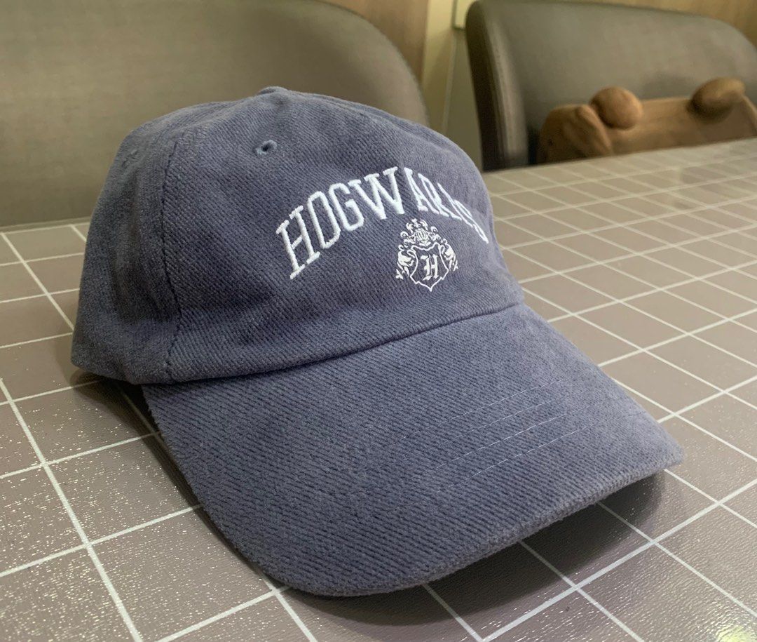 Cotton On Rubi Harry Potter Hogwarts Cap, Men's Fashion, Watches ...