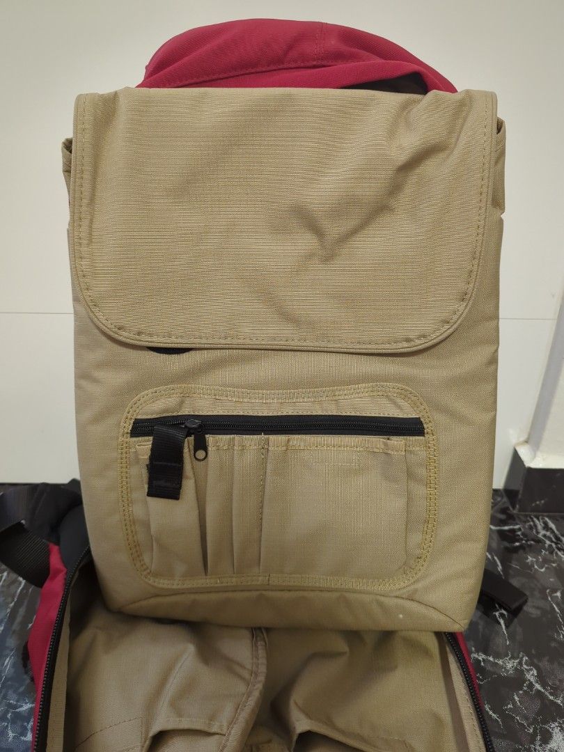 Crumpler laptop bag, Men's Fashion, Bags, Backpacks on Carousell