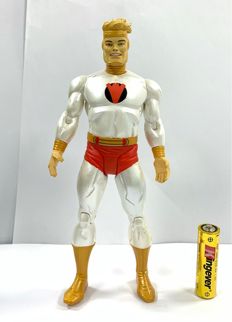 DC Direct New Gods - Lightray, Hobbies & Toys, Toys & Games on Carousell