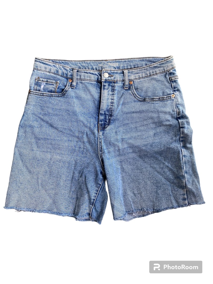 Denim Jorts, Men's Fashion, Bottoms, Shorts on Carousell