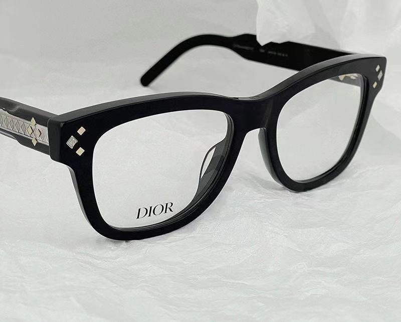 Dior Spectacle Frame CD DIAMOND S1I 1000 | 54-18-145 on Carousell