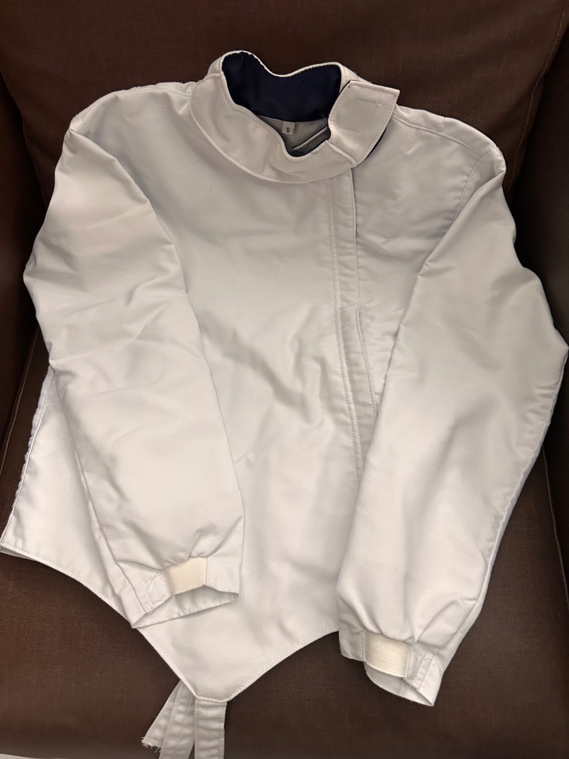 Fencing jacket, Sports Equipment, Sports & Games, Combat Sports on Carousell