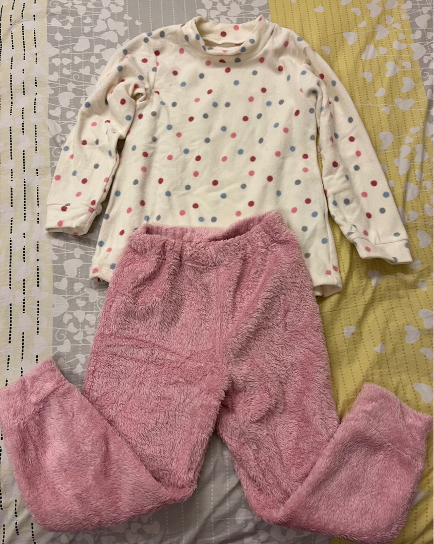 Fleece pyjama set Uniqlo, Babies & Kids, Babies & Kids Fashion on Carousell