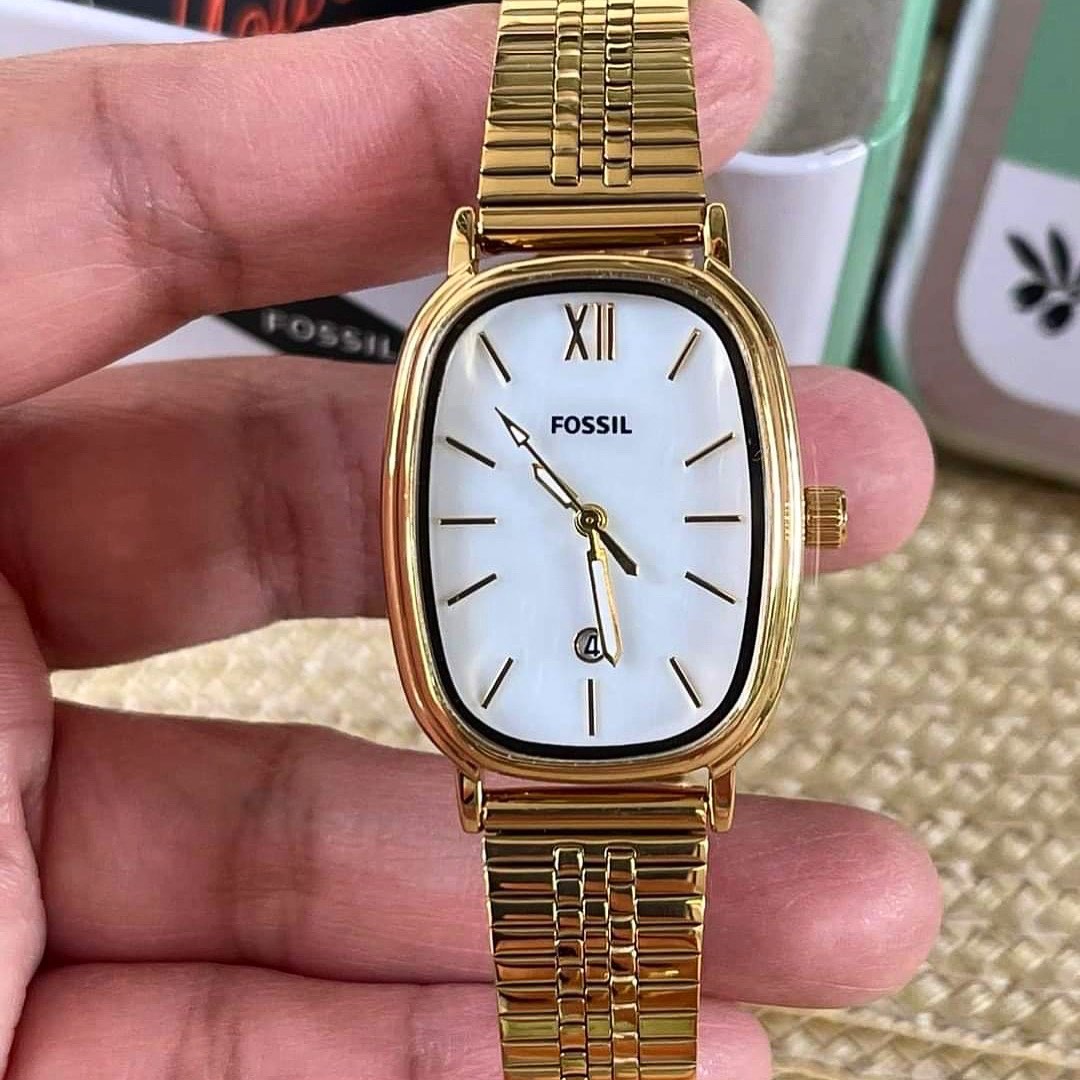 FOSSIL SMALL SIZE WHITE DIAL AUTHENTIC WATCH, Women's Fashion, Watches ...