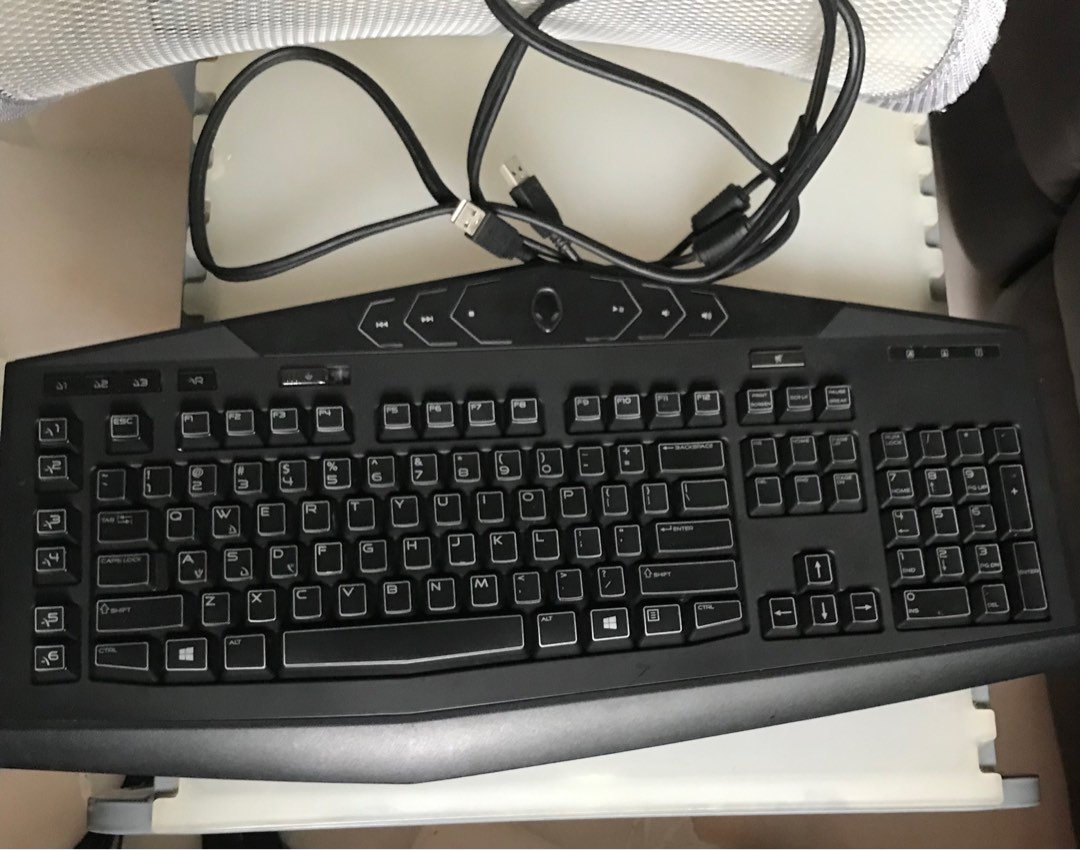 Alienware Keyboard, Computers & Tech, Parts & Accessories, Computer ...