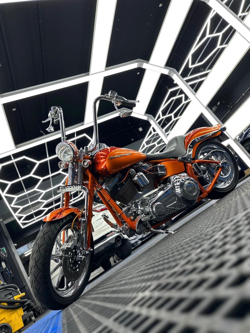 Harley Davidson CVO screaming eagle softail springer, Motorcycles ...