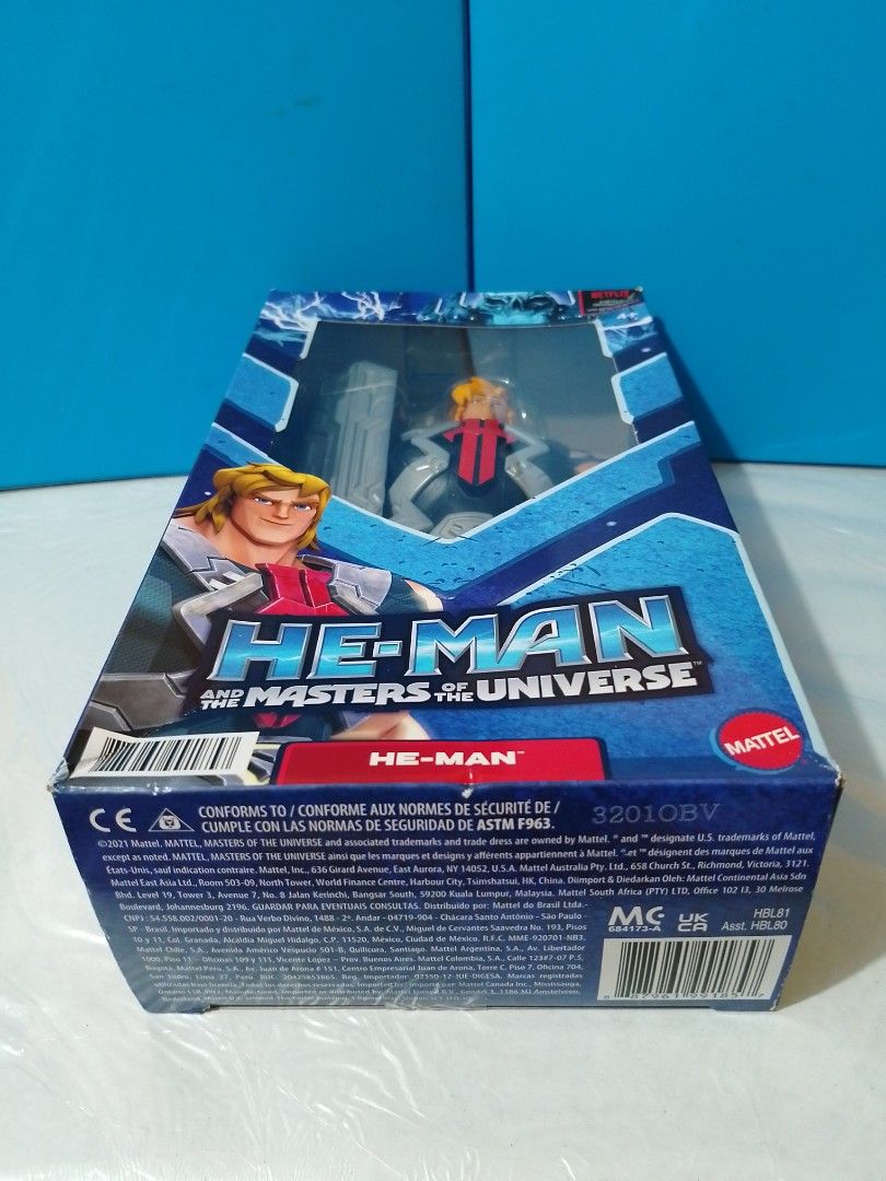 He-Man And The Masters Of The Universe: He-Man 8.5" Action Figure ...