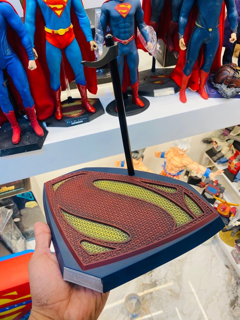 Hot toys SUPERMAN Base, Hobbies & Toys, Toys & Games on Carousell