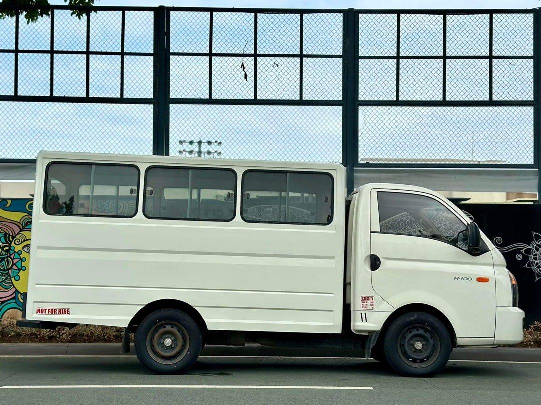 Hyundai H100 Dual AC Manual, Cars for Sale, Used Cars on Carousell
