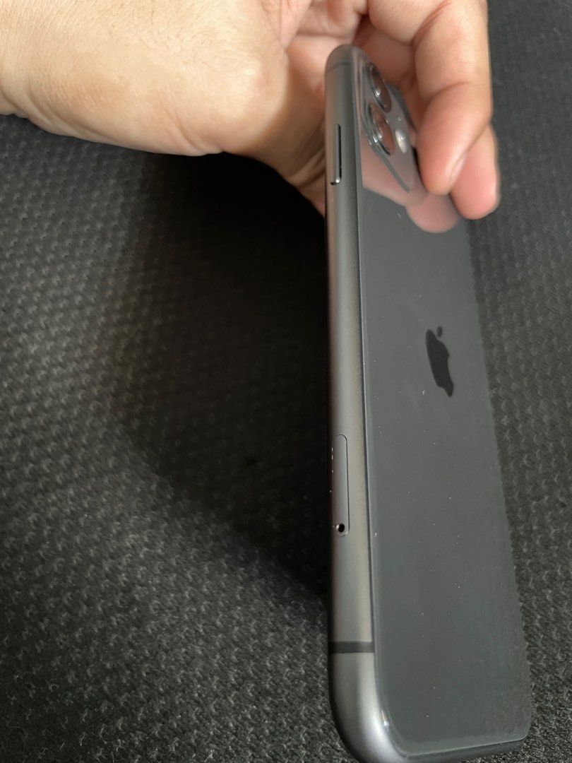 iPhone 11 128GB Black NTC (Complete Inclusion), Mobile Phones & Gadgets ...
