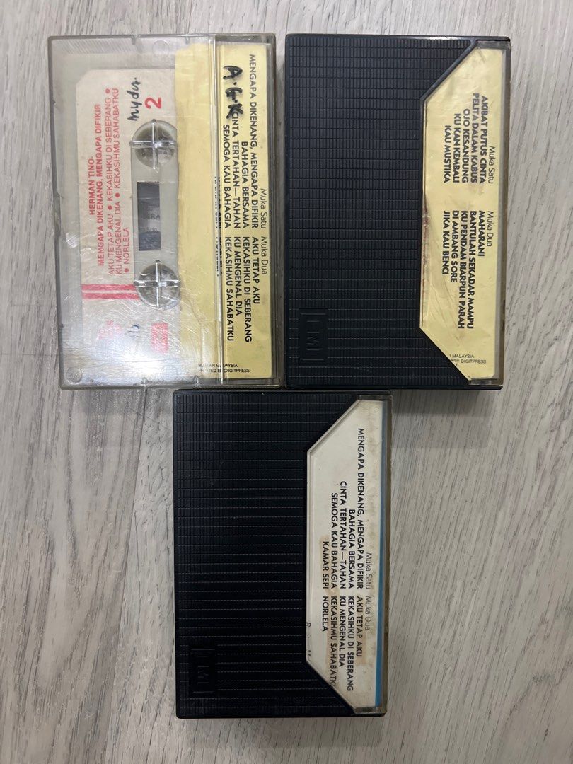 Kaset / cassette Herman Tino, Hobbies & Toys, Music & Media, CDs & DVDs on Carousell