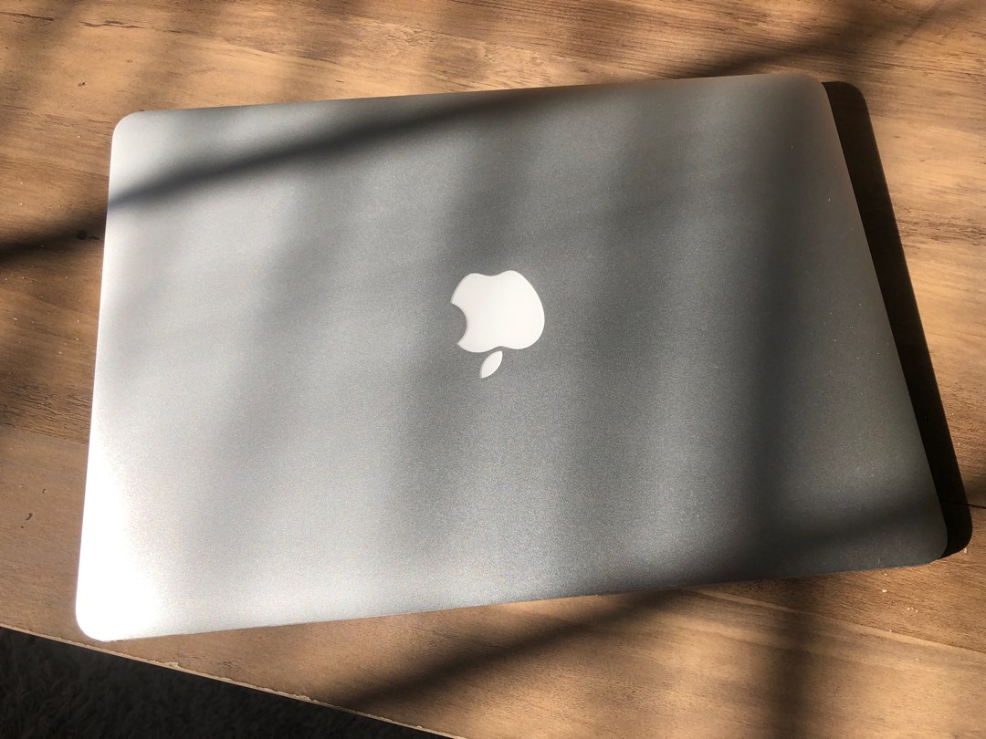 Macbook Air (2027) 13 inch i7 256GB, Computers & Tech, Laptops ...
