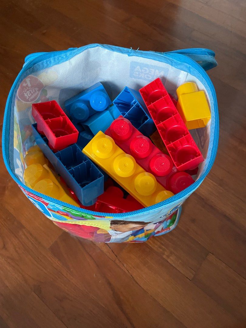 Mega Blocks 80 pcs, Hobbies & Toys, Toys & Games on Carousell