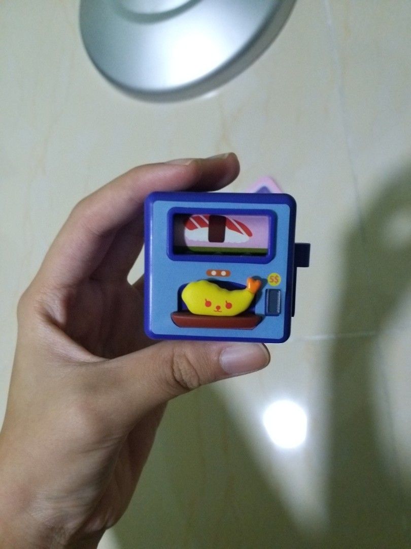 Miniso blindbox (Flora little wish box series), Hobbies & Toys ...