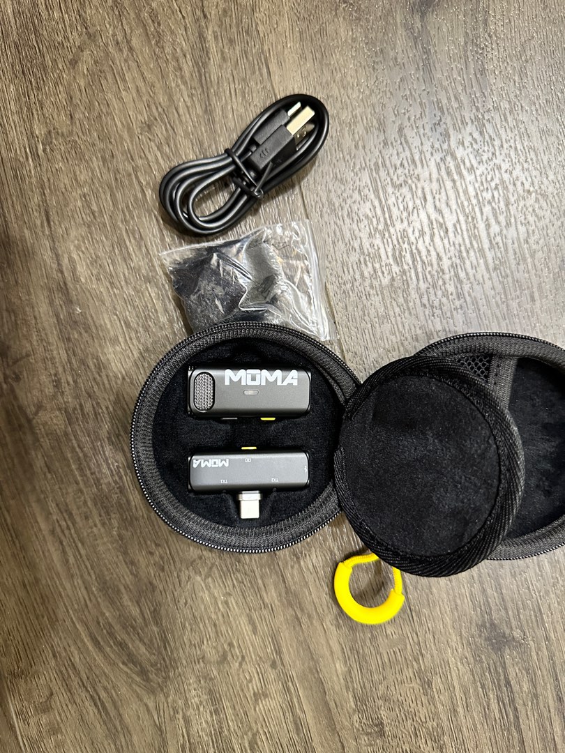 Moma Wireless Microphone with Type C Adapter (Plug & Play), Audio ...