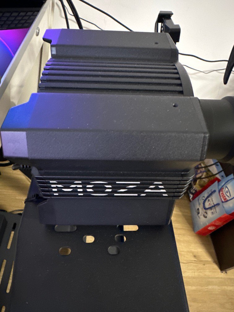 Moza R9 V2 Direct Drive Wheel Base, Video Gaming, Gaming Accessories ...