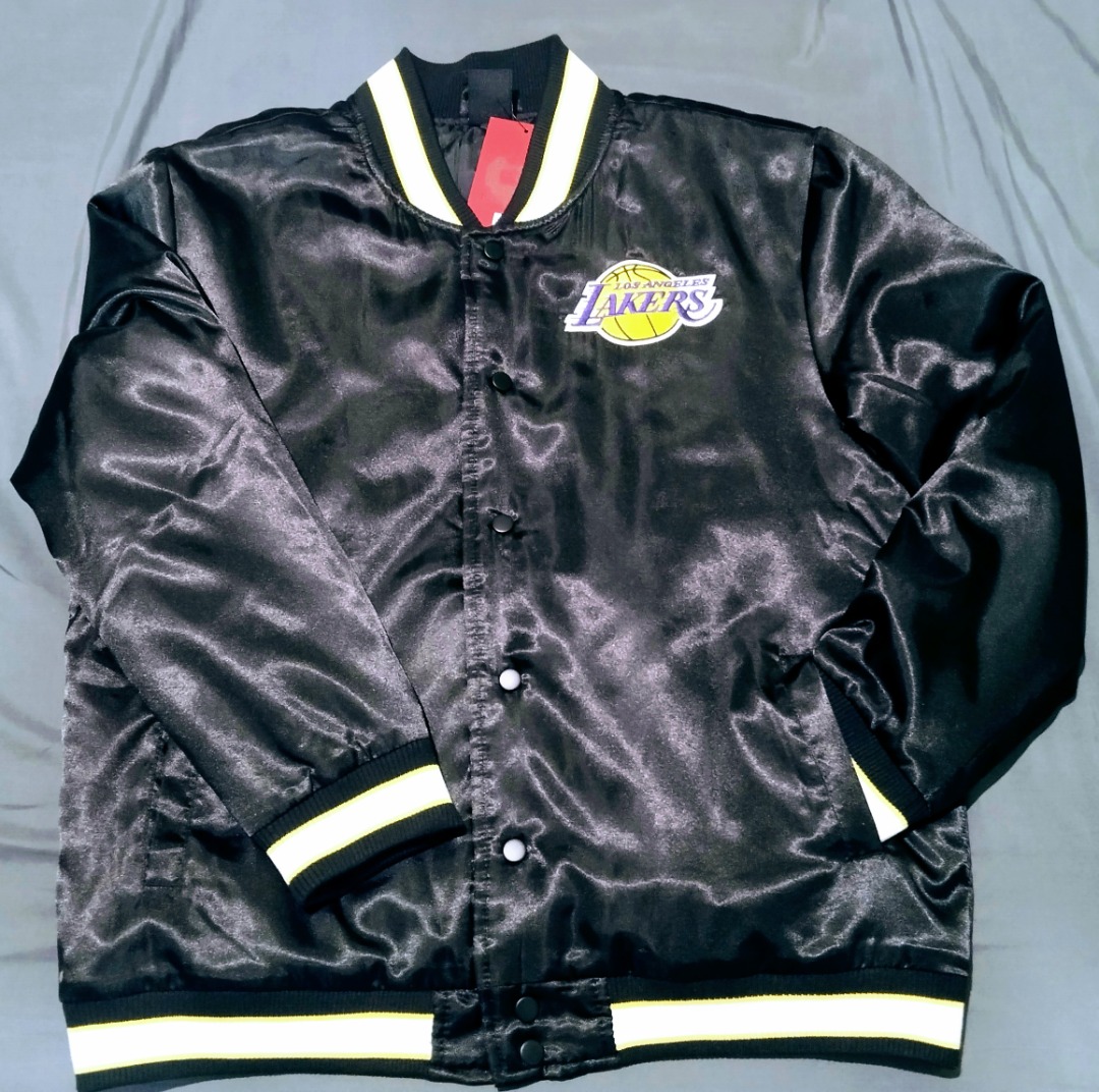NBA Ultragame Lakers, Men's Fashion, Coats, Jackets and Outerwear on ...