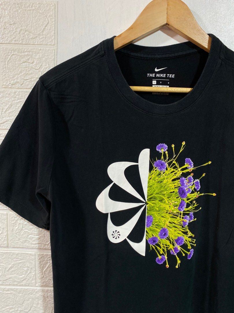 NIKE CIRCLE SWOOSH, Men's Fashion, Tops & Sets, Tshirts & Polo Shirts ...