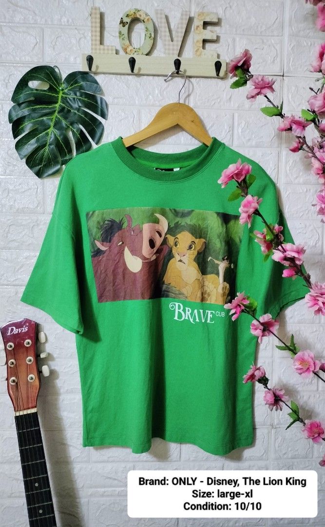 ONLY Disney The Lion King Simba Green Top, Women's Fashion, Tops ...