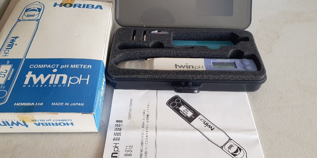 Original Horiba B-211 Compact pH Meter Waterproof Instrument Complete ...
