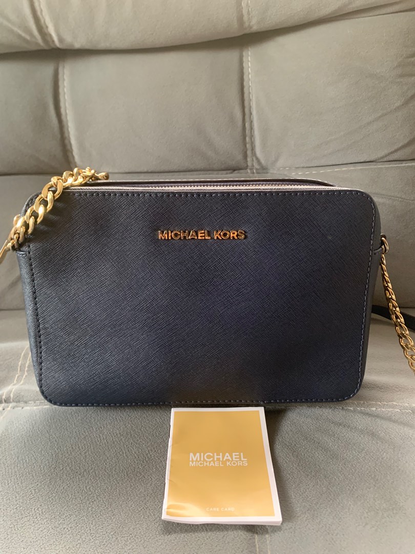 Original MK Jet Set Crossbody Bag, Luxury, Bags & Wallets on Carousell