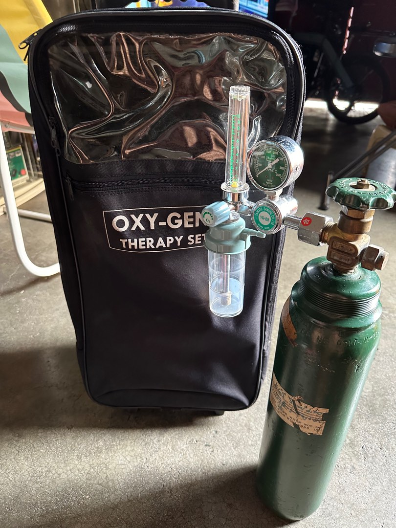 Oxygen 5 Lbs set with traveling bag, Health & Nutrition, Medical ...