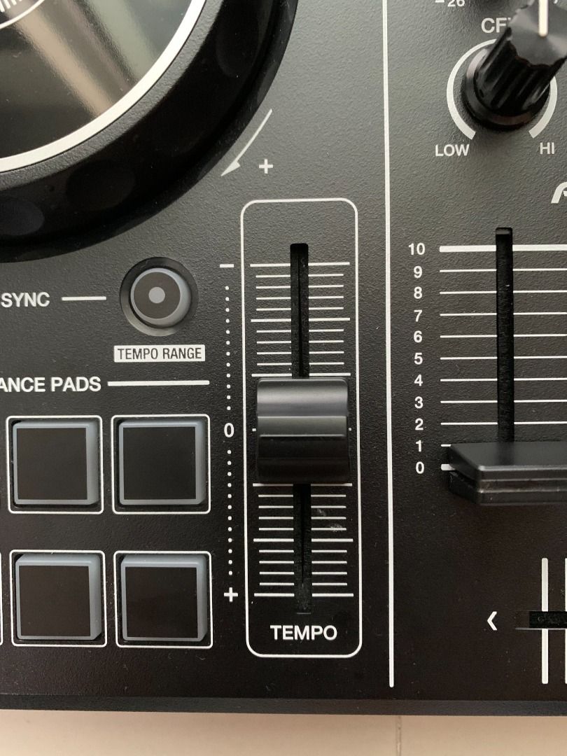 Pioneer DDJ200 2-channel Smart DJ Controller (Black), Audio, Portable ...