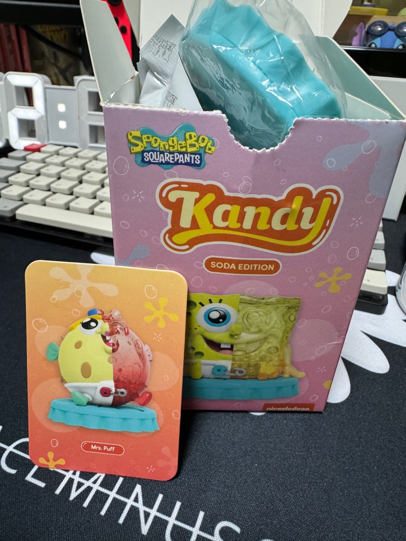 Popmart Mighty Jaxx SpongeBob SquarePants Kandy Soda edition - Mrs Puff ...