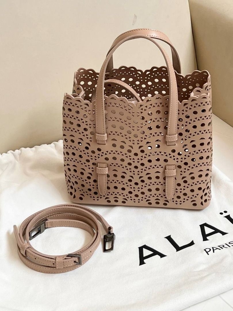 READY STOCK Alaia Mina Viviene Wave Cut Tote Bag in Nude Sable (Motif ...