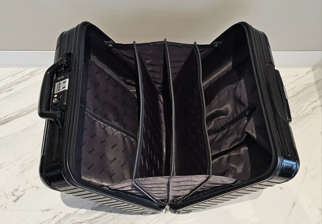 RIMOWA Salsa Deluxe Hybrid Multiwheel Business Case - Black - like NEW!, Hobbies & Toys, Travel ...
