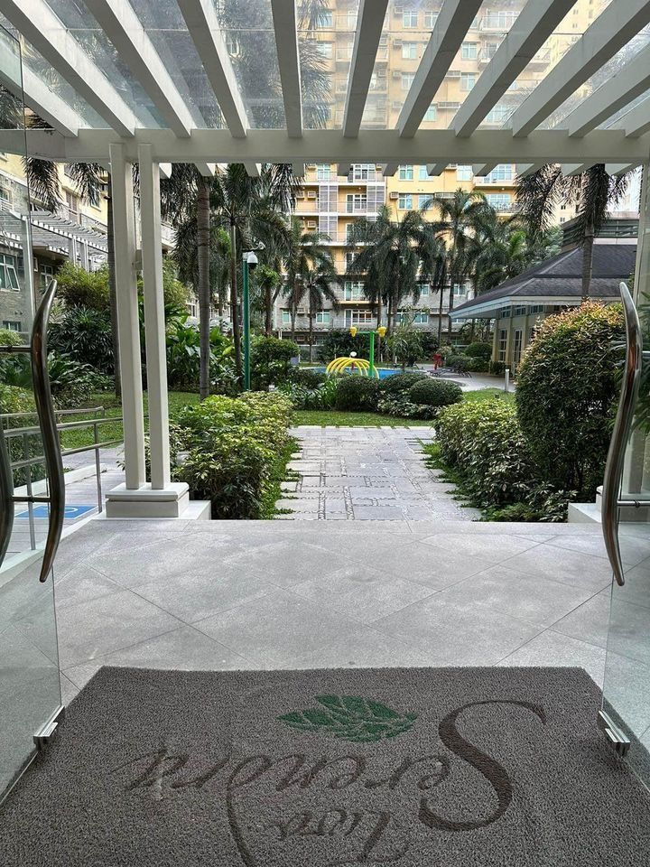 RMSC8-DL | FOR LEASE: Rare 1 Bedroom Garden Unit at Two Serendra, Dolce ...