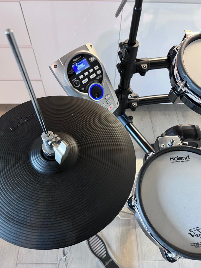 Roland TD-15kv drum set drumset TD15kv, 興趣及遊戲, 音樂、樂器 & 配件, 樂器 - Carousell
