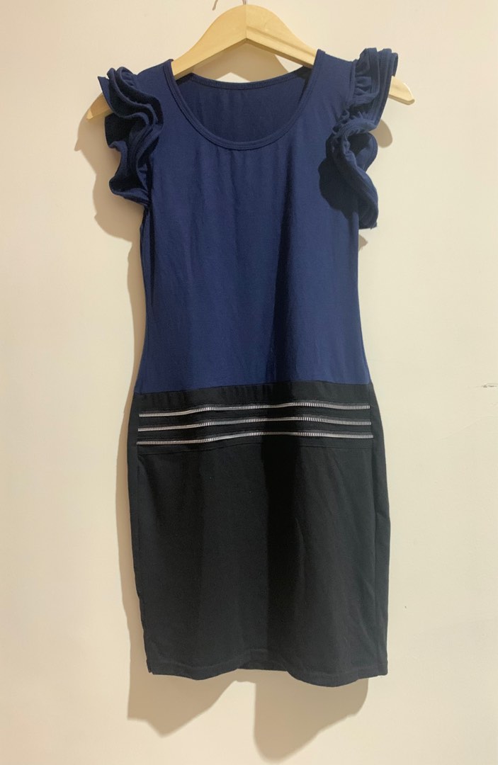 Ruffle Midi Dress, Fesyen Wanita, Pakaian Wanita, Gaun & Rok di Carousell