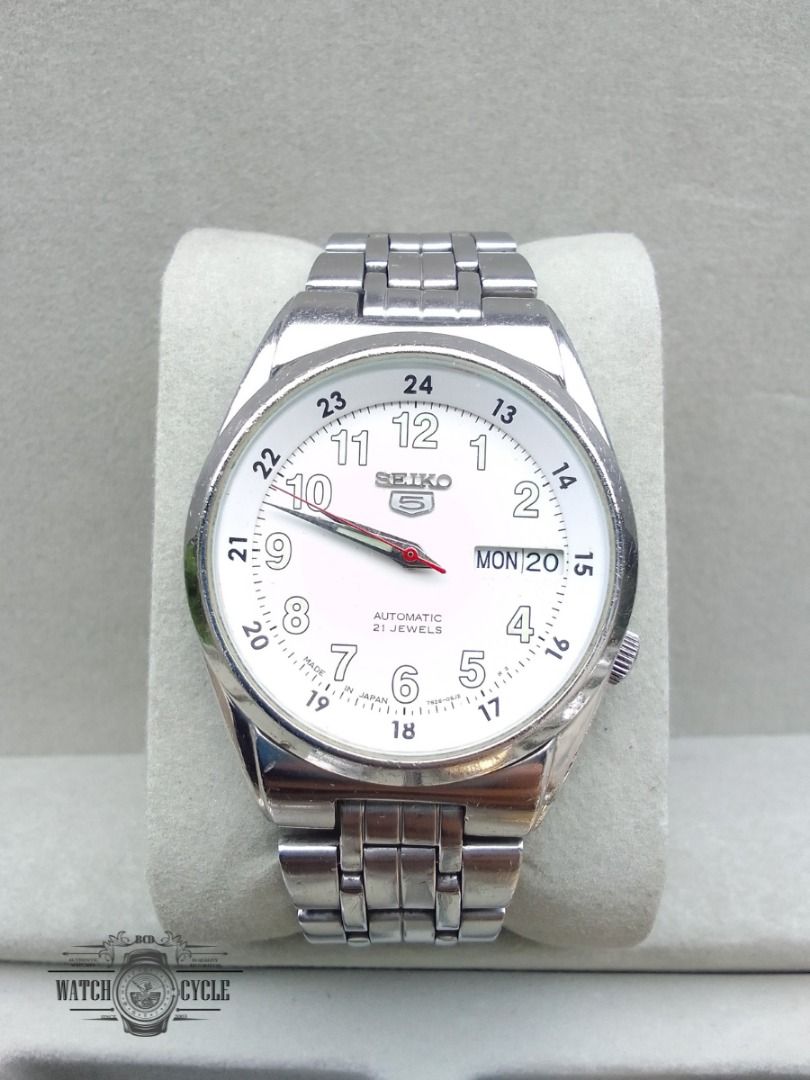 Seiko 5 "Explorer" SNK561 7S26-02C0, Men's Fashion, Watches & Accessories, Watches on Carousell
