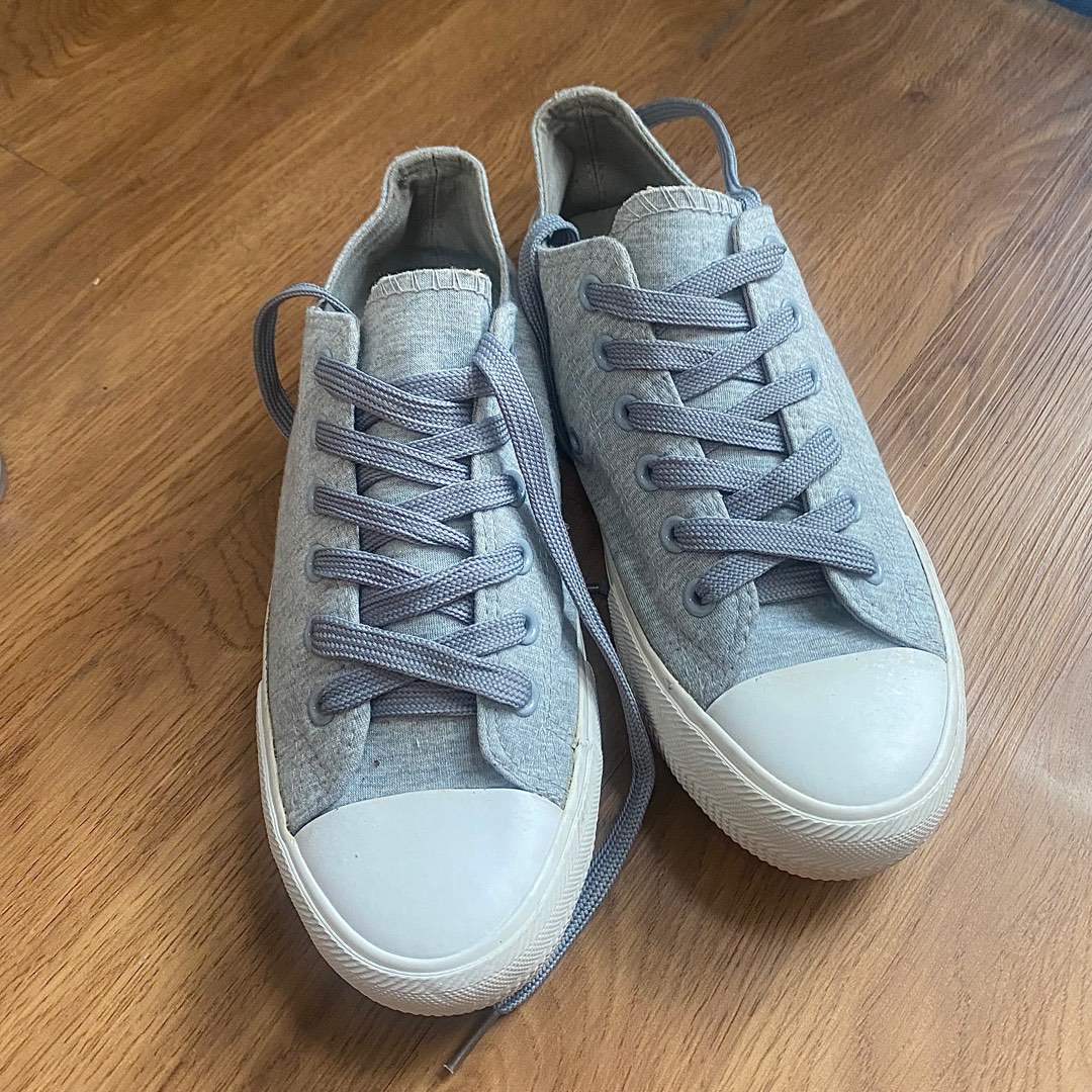 Sepatu Rubi Grey, Fesyen Pria, Sepatu , Sneakers di Carousell