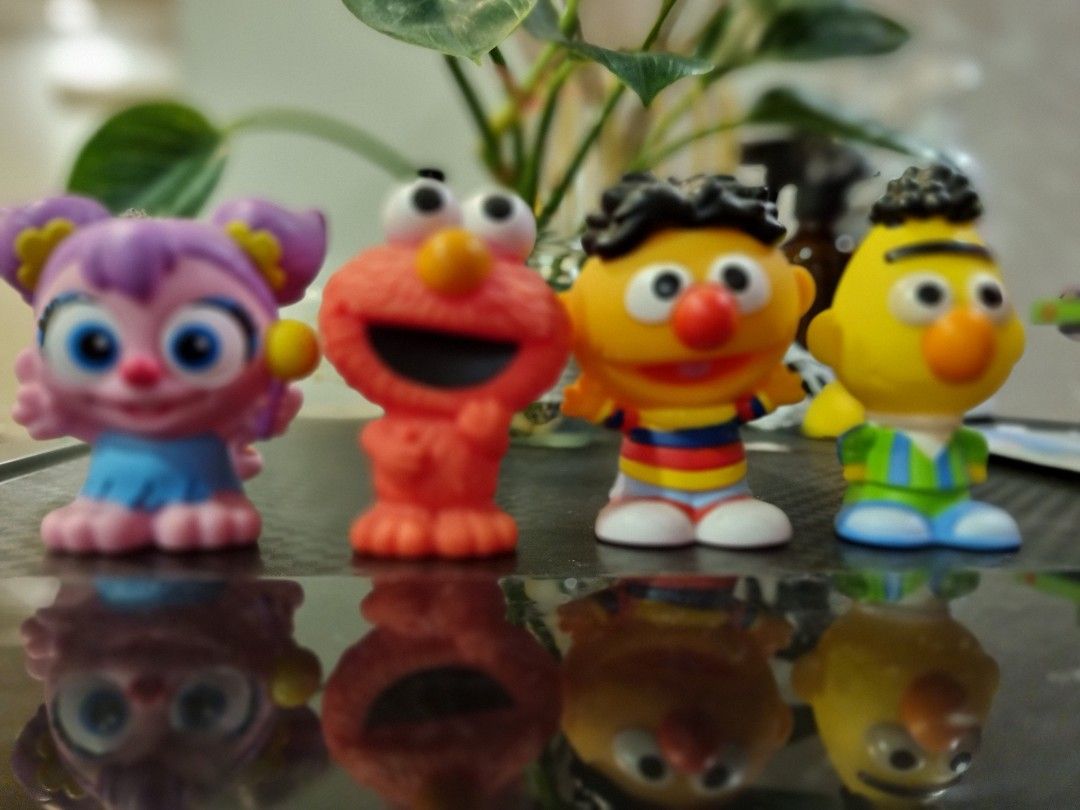 Sesame Street figurines, Hobbies & Toys, Toys & Games on Carousell